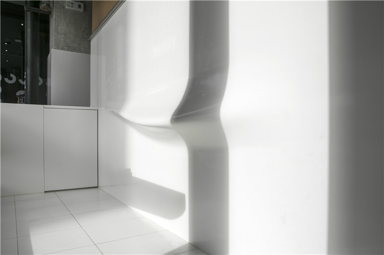 新作 | 张永和的最小项目：33㎡的21Cake复兴SOHO店—新浪地产